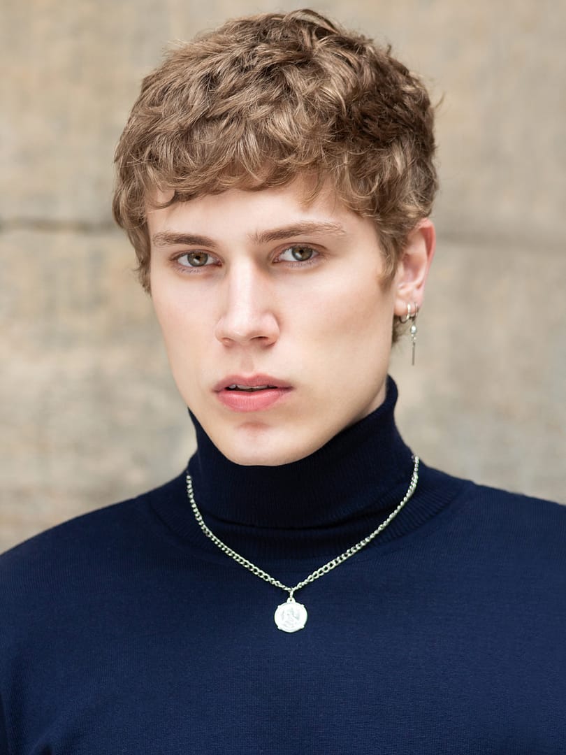 Concrete Youth – Cartola